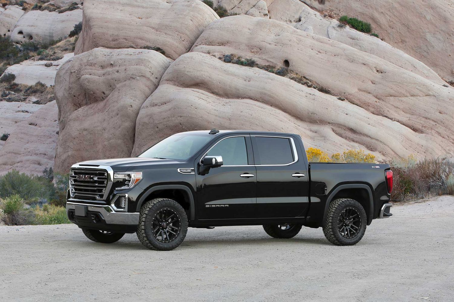 2" LEVELING SYSTEM - 2007-23 GM C/K1500 - Fabtech®